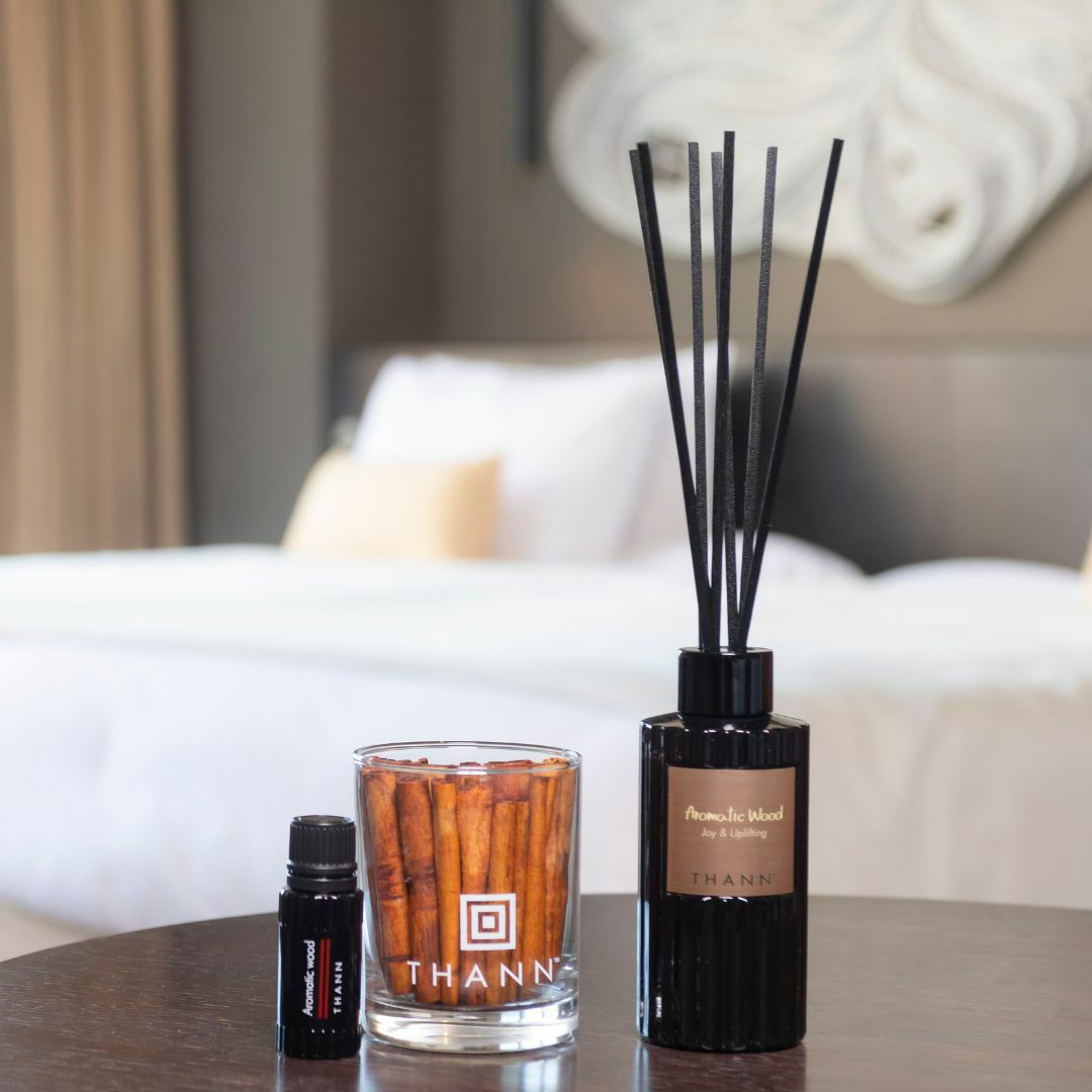 ウッディ・スパイス | THANN